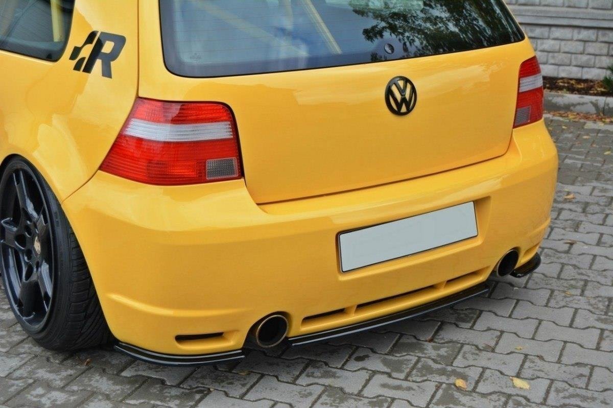 MAXTON DESIGN CENTRAL REAR SPLITTER VW GOLF IV R32 – New German Performance