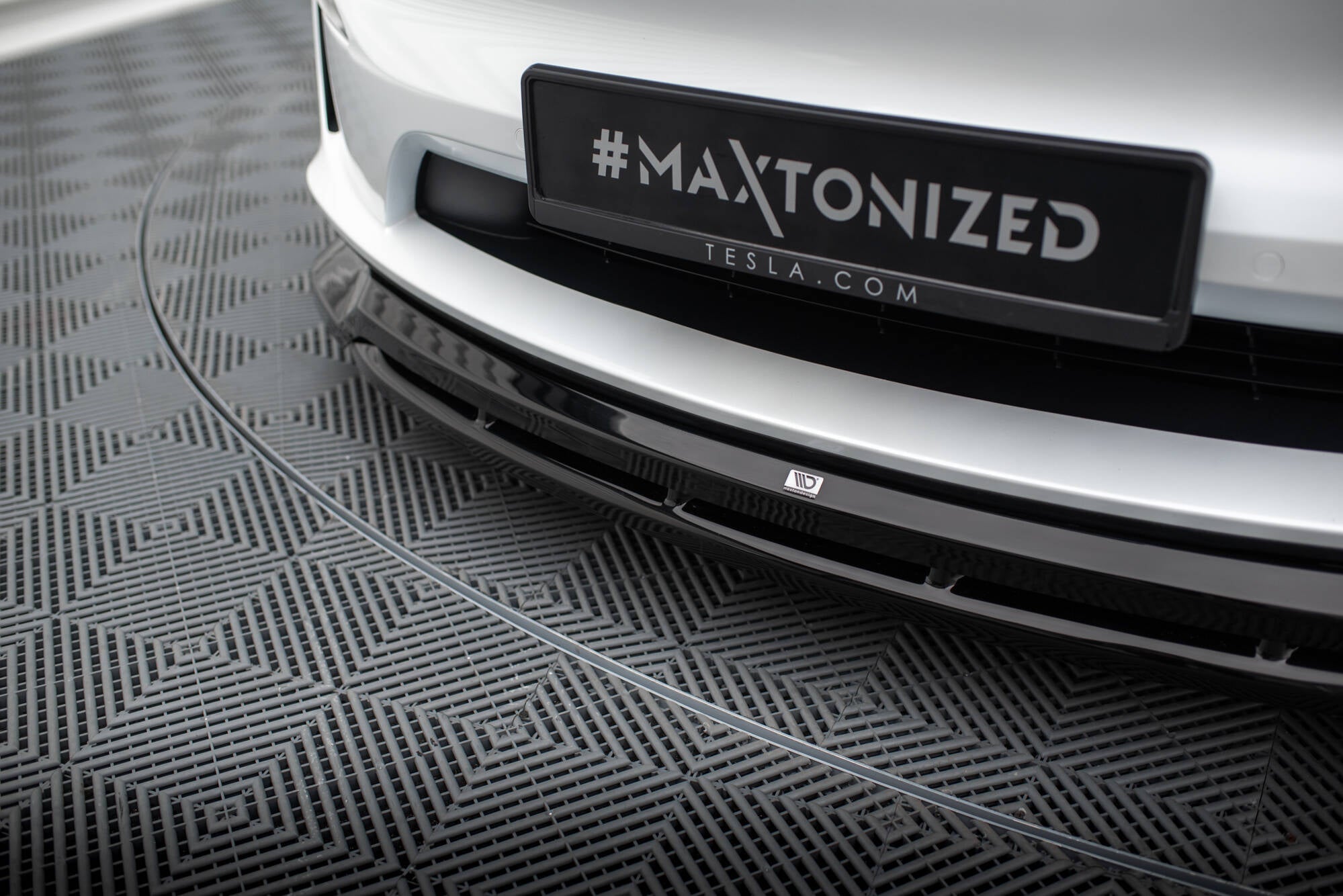 MAXTON DESIGN FRONT SPLITTER V.1 TESLA MODEL X MK1 FACELIFT – New ...