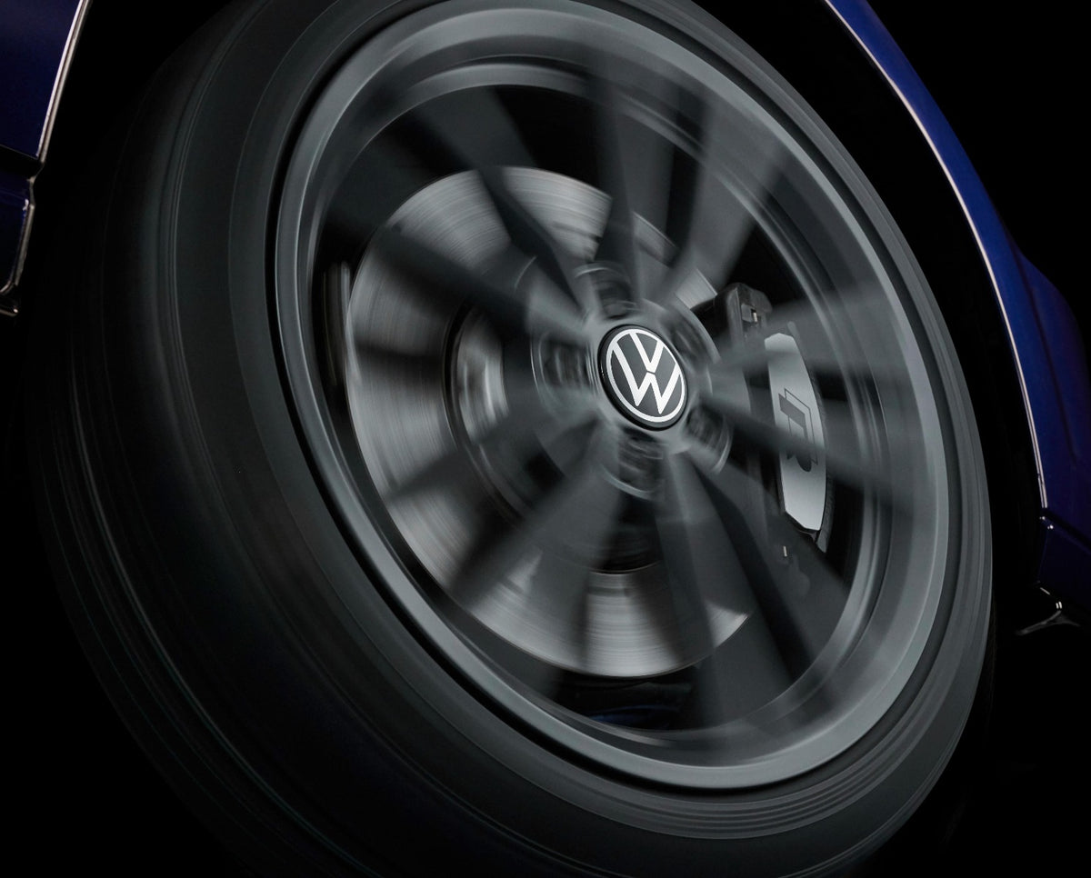 VW Dynamic Wheel Center Caps - New Logo – New German Performance